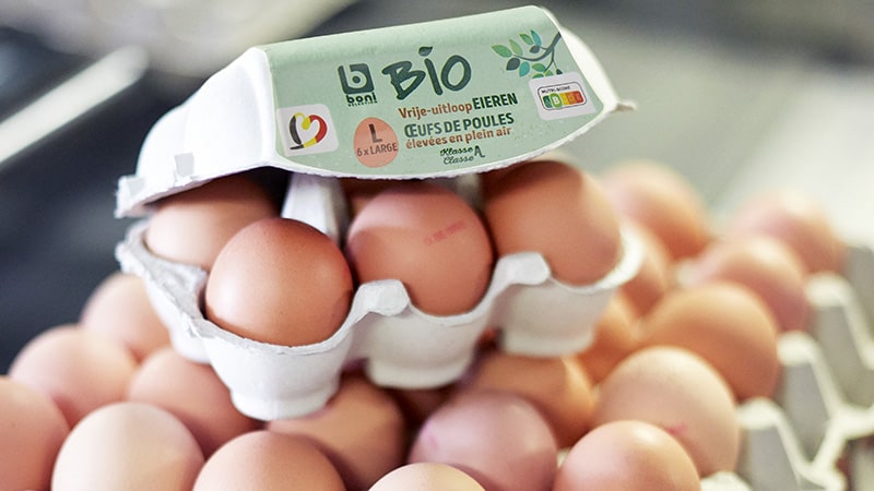 What makes organic eggs organic? | Colruyt Group